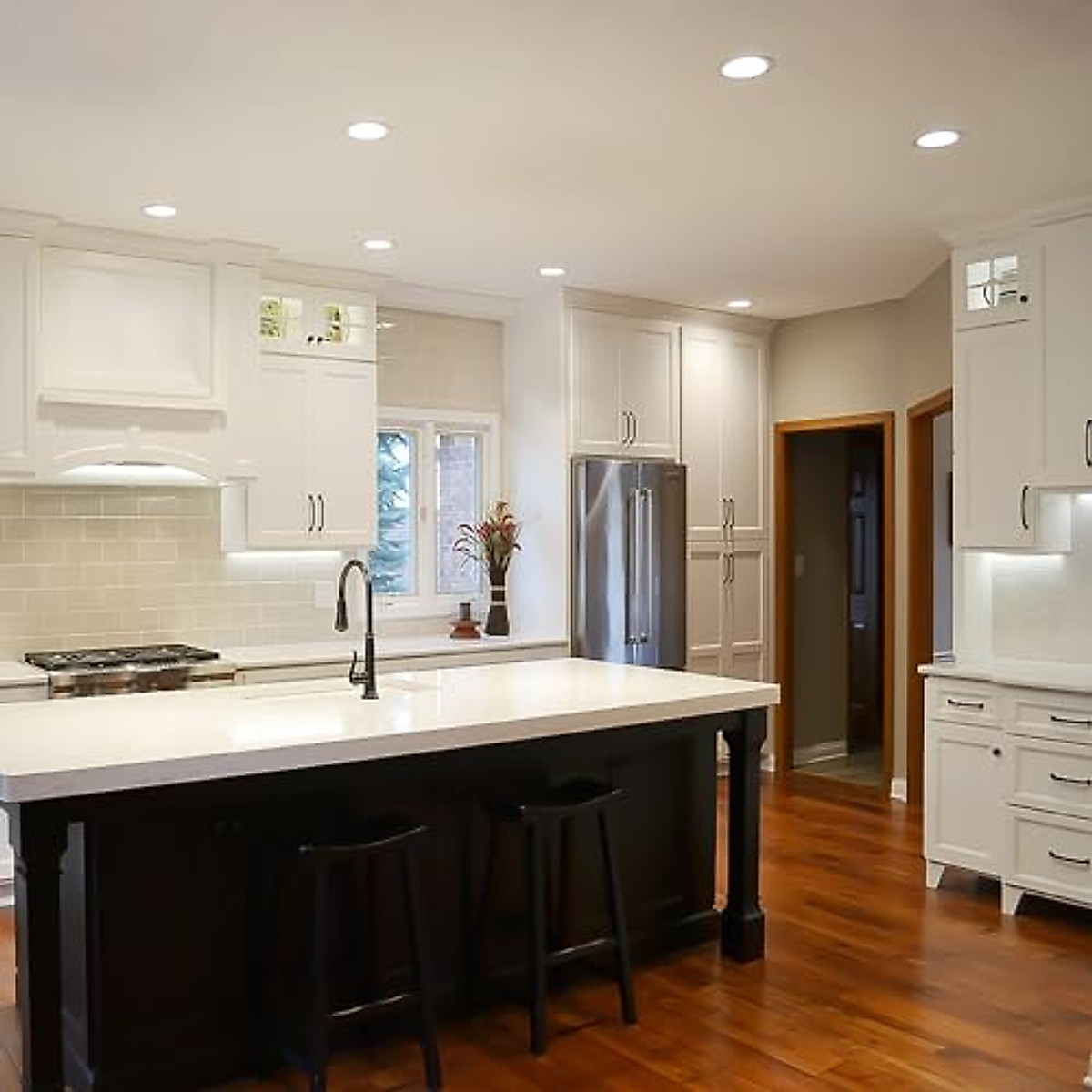 OOOLED Recessed Lighting 6 Inch, Canless LED Recessed Light Fixtures with Junction Box, 12W (100W Eqv), 950LM, 5000K Daylight, Dimmable LED Downlight and Ceiling Lights LED, ETL Listed, 12-Pack