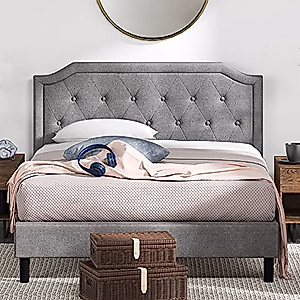 ZINUS Kellen Upholstered Scalloped Platform Bed Frame, Mattress Foundation, Wood Slat Support, No Box Spring Needed, Easy Assembly, King