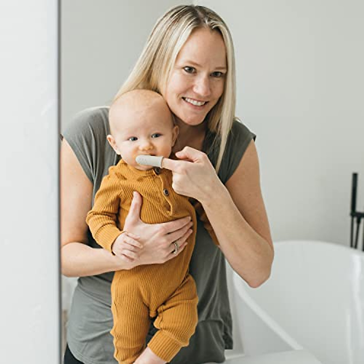 Dr. Brown's Silicone Finger Toothbrush for Baby with Travel-Storage Case, 3m+, Gray and Light Green, 2-Pack