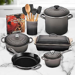 Le Creuset 16 Piece Cookware Set (Oyster)