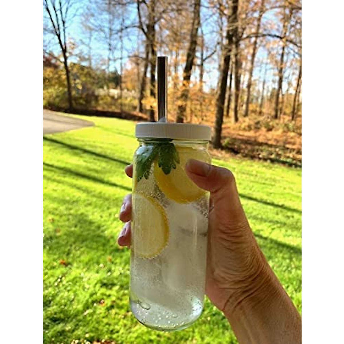 Jarming Collections - Reusable Glass Smoothie Jars with Lids & Straws - Glass Jars with White Plastic Lids & Metal Straws, Jar Tumblers for Iced Coffee Glass, Smoothies, Milk Shakes (White, Pack of 2)