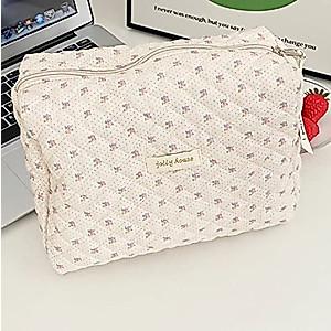 TYFLOVE Kawaii Cotton Makeup Bag Large Travel Cosmetic Bag Aesthetic Floral Makeup Pouch Coquette Quilted Toiletry Bag for Women (B-Beige Floral)