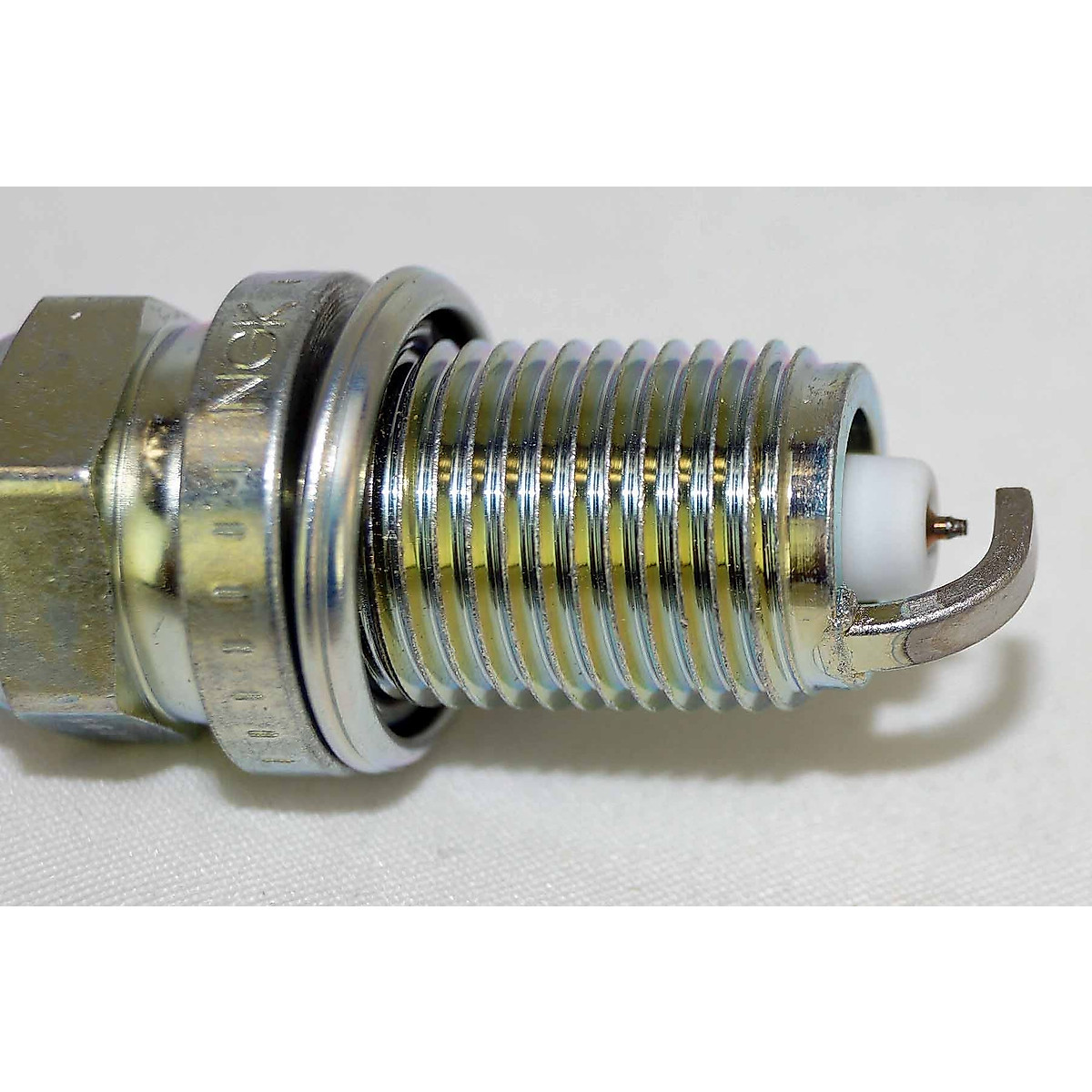 NGK Laser Iridium Spark Plug IFR6T11 (4 Pack) Compatible With TOYOTA PREVIA LE 1995-1997 2.4L/2438cc