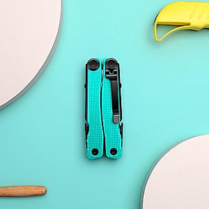 SIUPRO Multitool Pocket Knife, Multi Tool Pliers with Clip for Men and Women, Valentines Day Gifts for Him Boyfriend， Multipurpose Utility Tactical Scissors for Camping, Survival