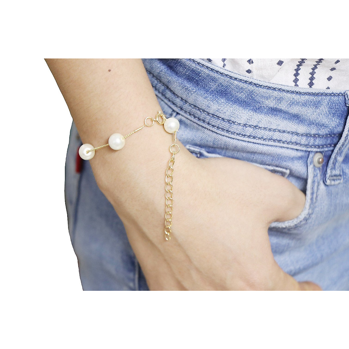 Faux Pearl Necklace Earring Bracelet Jewelry Set, Delicate and Classy Costume jewelry Favors