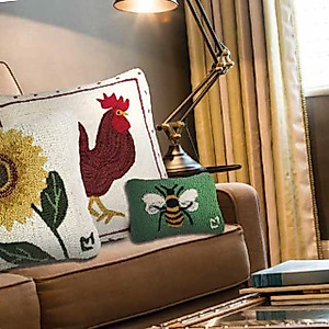 Chandler 4 Corners Artist-Designed Honey Bee Hand-Hooked Wool Decorative Petite Throw Pillow (8” x 12”)