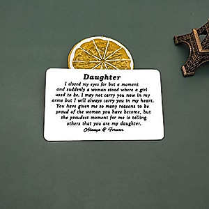 Jielahua Engraved Wallet Card for Daughter's Graduation, Birthday, Christmas - Gift from Mom, Dad, Proud of Daughter