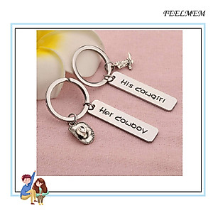 FEELMEM Western Texas Cowgirl Cowboy Hat Boot Keychain Set Her Cowboy His Cowgirl Couple Keychains Matching Set Valentines Day Boyfriend Gift Girlfriend Gift (Silver)