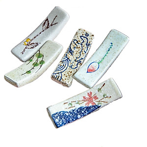 RUITASA Ceramic Chopstick Stand Rest, 5PCS Holders Floral Chopstick Stand, Chopstick Stand Rest, Rooster Chopsticks Rest Holder Set for Chopsticks, Forks, Spoons, Knives Hotel Restaurant Family