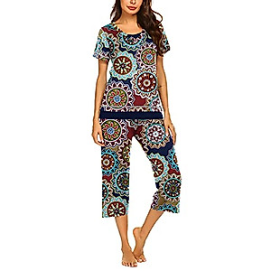Ekouer Womens Pajama Set Summer Sleepwear Tops with Capri Pants Set Comfy Casual Prints Pj Sets