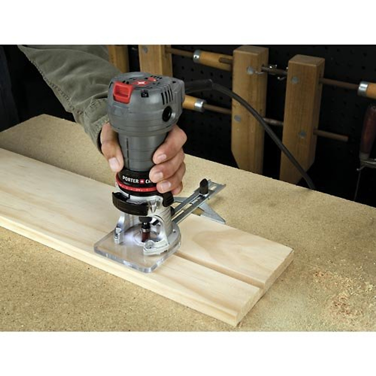 PORTER-CABLE Router, 4.5-Amp, Single Speed 31,000 RPM, Trims 1/4-Inch Laminate, Corded (PCE6430)