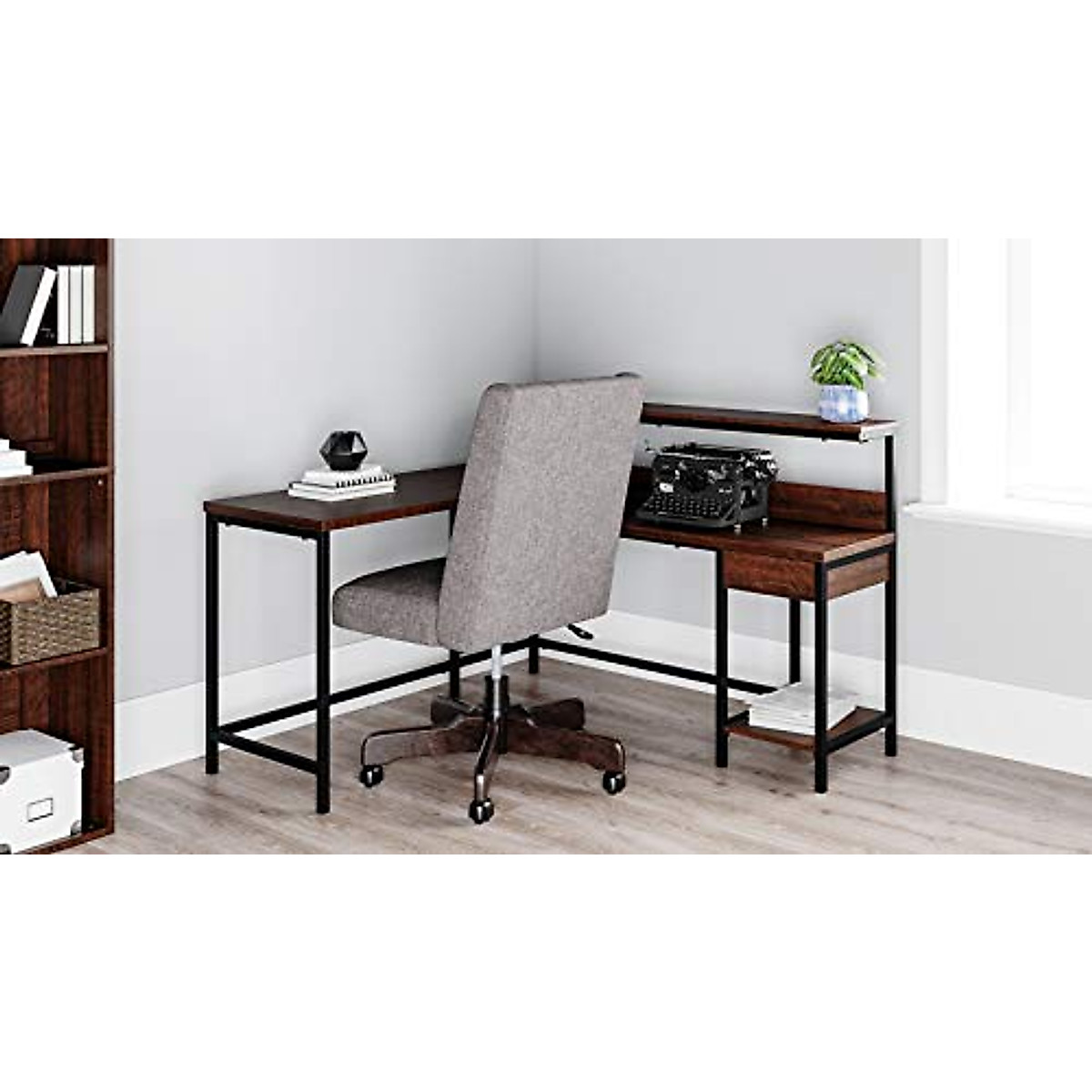 Signature Design by Ashley Camiburg Modern L-Shaped Home Office Desk, Warm Brown
