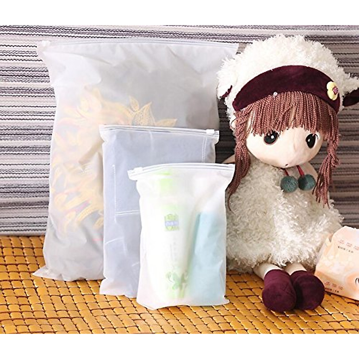 erioctry Waterproof Plastic Pouch Bag Organizer Packaging Bags Travel Storage Bag Luggage Shoes Cloth Suit Makeup Packing Pouch Bag Organizer Zip Seal Space Saving Bags (6-Pack of Different Sizes)