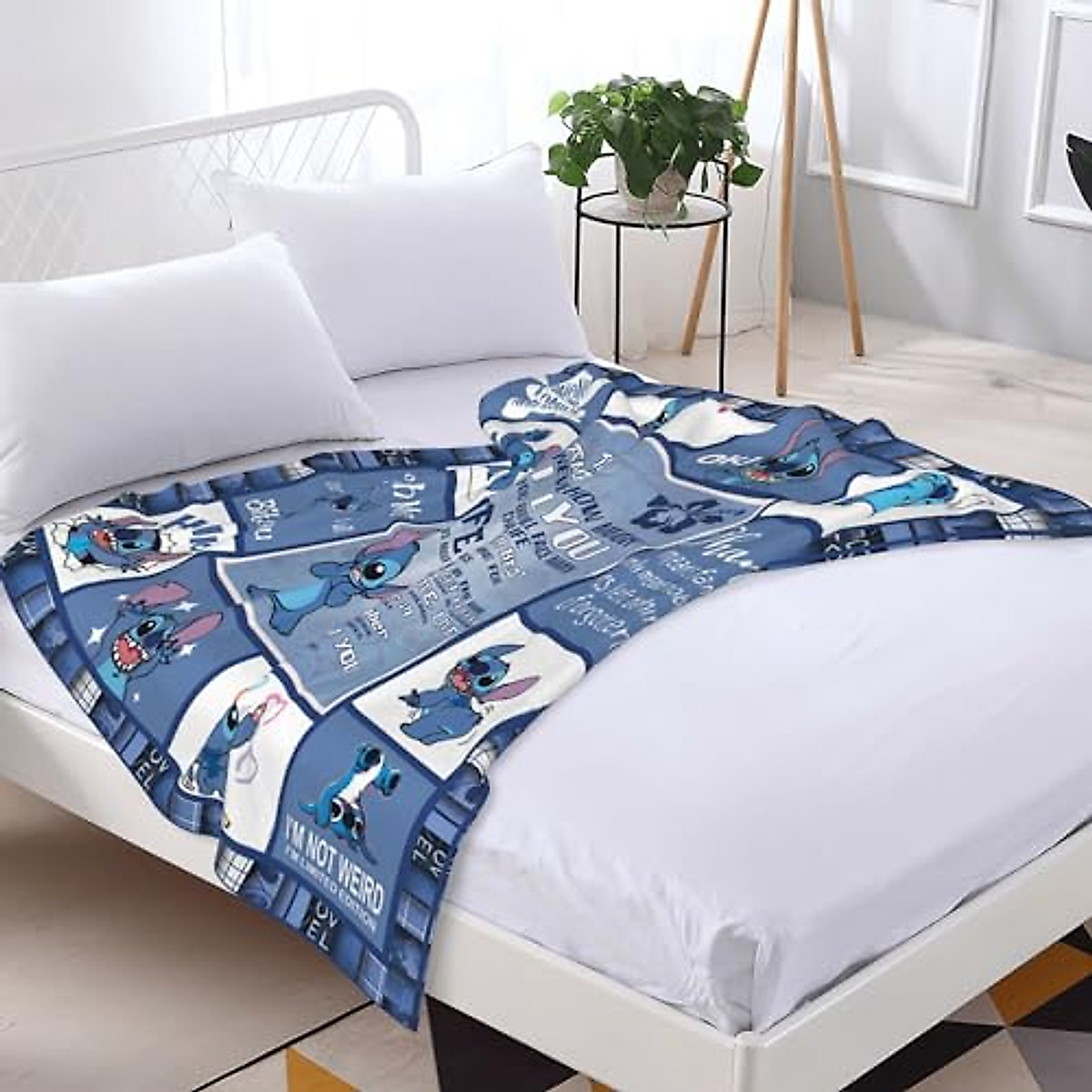 Cute Blue Alien Monster Plush Flannel Blanket Lightweight Soft Cozy Fuzzy Warm Fleece Throw for Couch Sofa Bedroom Living Room