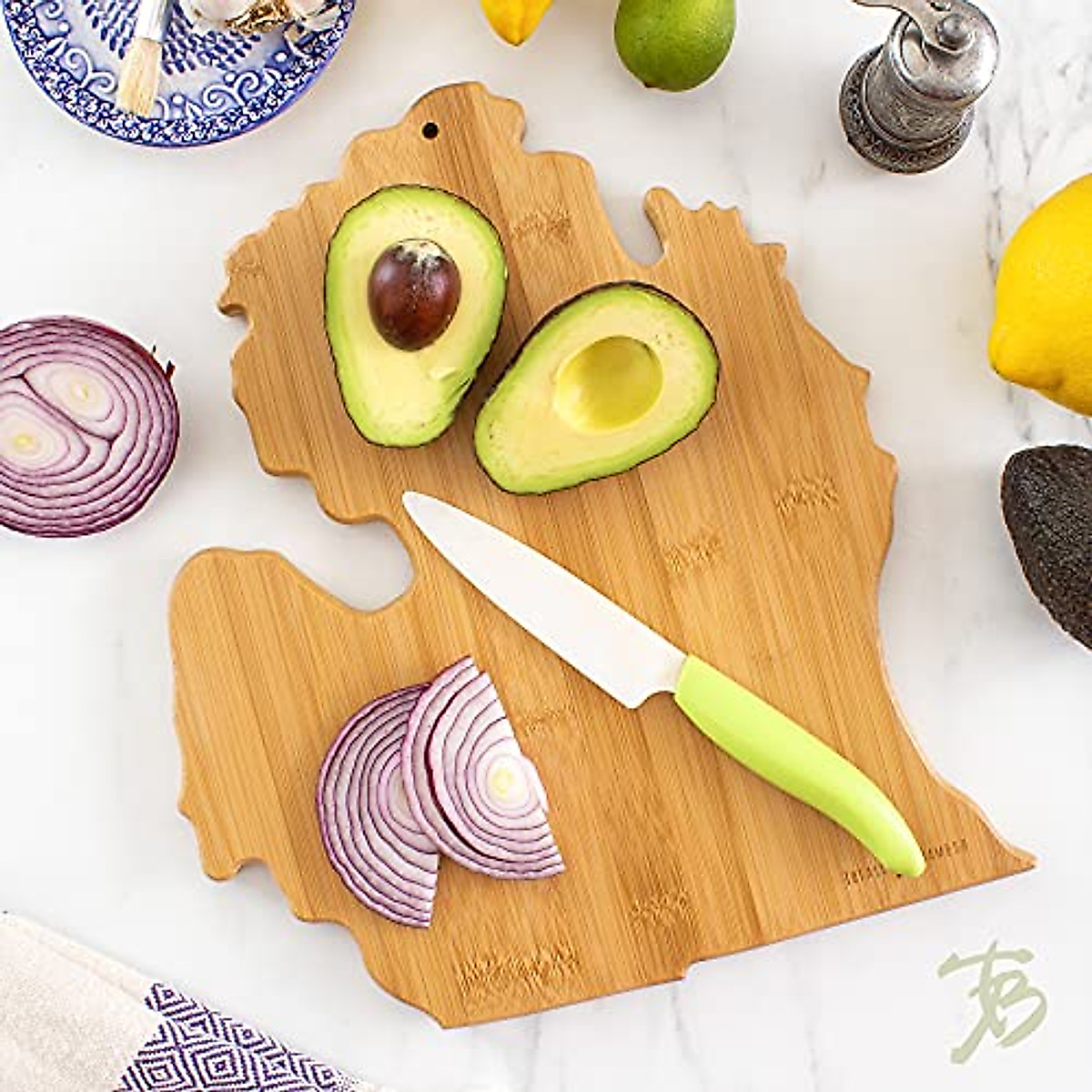 Totally Bamboo Destination Michigan State Shaped Serving and Cutting Board, Includes Hang Tie for Wall Display