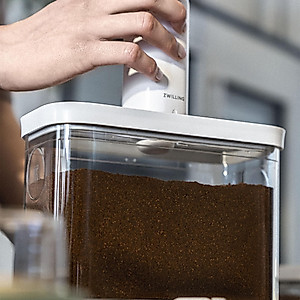 ZWILLING Fresh & Save CUBE Storage Organizer, 2M, 2-qt, Pantry Organizers and Storage, Plastic, BPA-Free Airtight Dry Food Storage Container for Oats, 16-ounce Box of Dry Pasta, Medium Tall, Clear