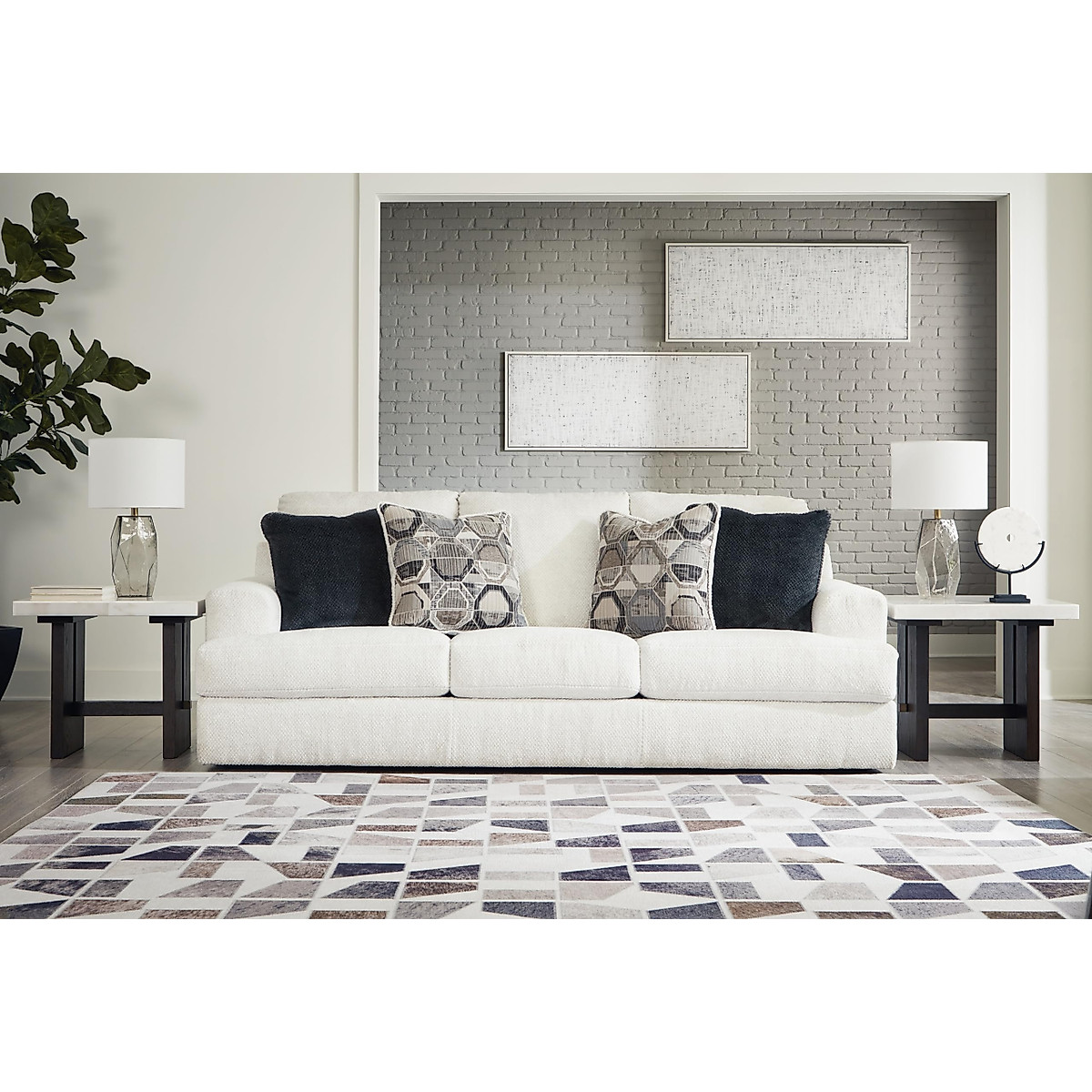 Signature Design by Ashley Karinne Coastal Sofa with Non-skid Legs, White