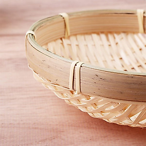 Vctitil 5.1inch/5.9inch Bamboo Basket Tray Fruit Holder Handmade Round Flat Basket Woven Round Dustpan Decor Ornaments Kitchen Storage(15cm)