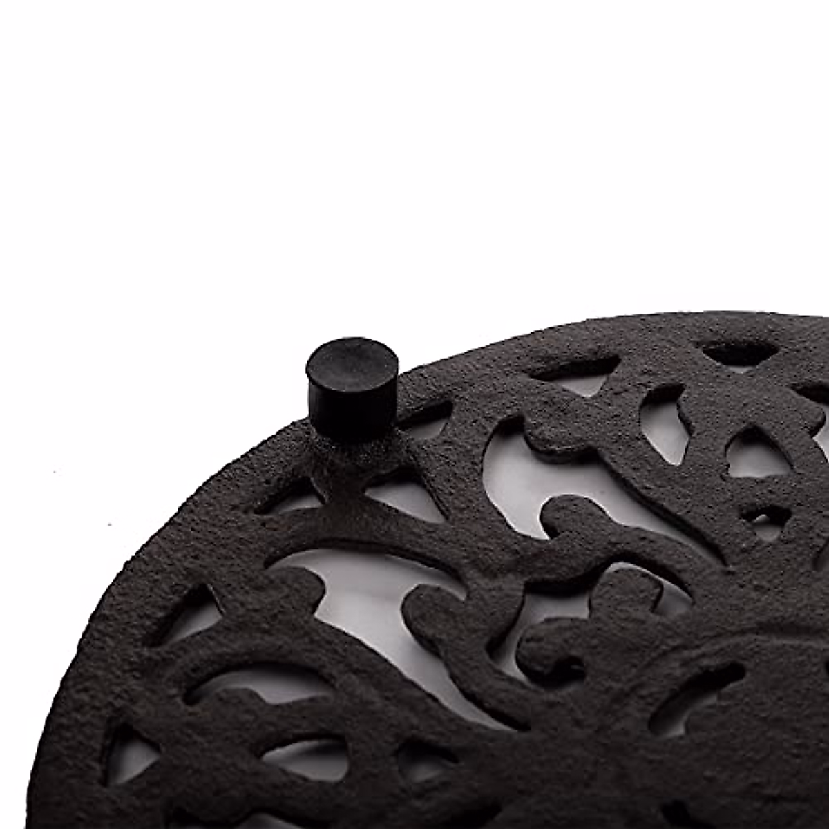 Hedume 2 Pack Cast Iron Trivet, 6.8" Cast Iron Round Trivet with Vintage Pattern and Rubber Pegs/Feet for Serving Hot Dish, Pot, Pans and Teapot on Kitchen Countertop or Dinning