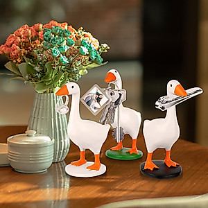 Leiormvses Magnetic Goose Duck Key Holder 1 Pcs, Room Decorations Cute Figurines Ornament Goose Merch Animal Statues for Home Decor Housewarming Gifts (White Base)