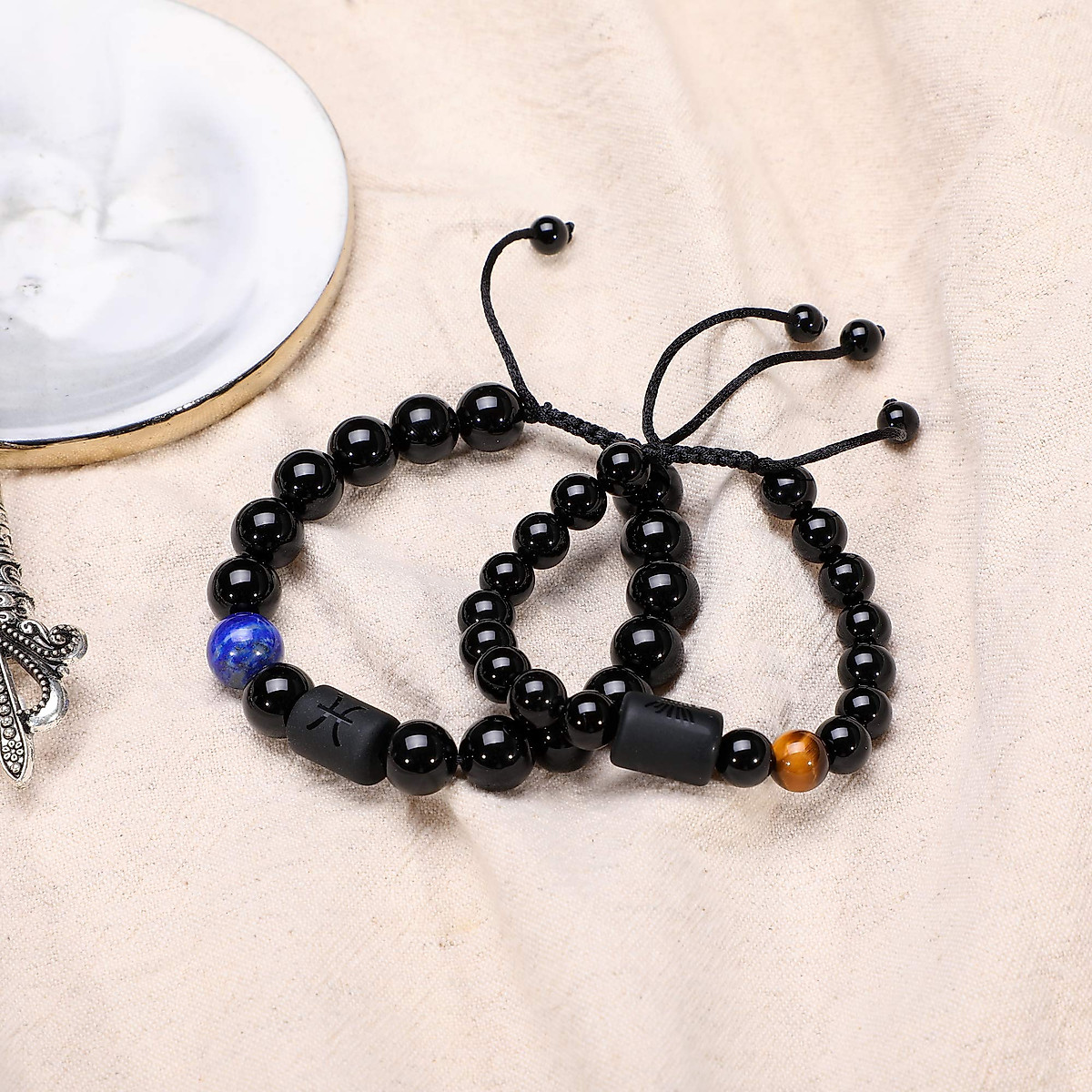 Zodiac Bracelet for Couple 8mm 10mm Natural Black Onyx Stone Star Sign Constellation Distance Friendship Prayer Blessing Bracelet Gifts Men Women Size adjustable (Men 10mm beads,Aquarius)