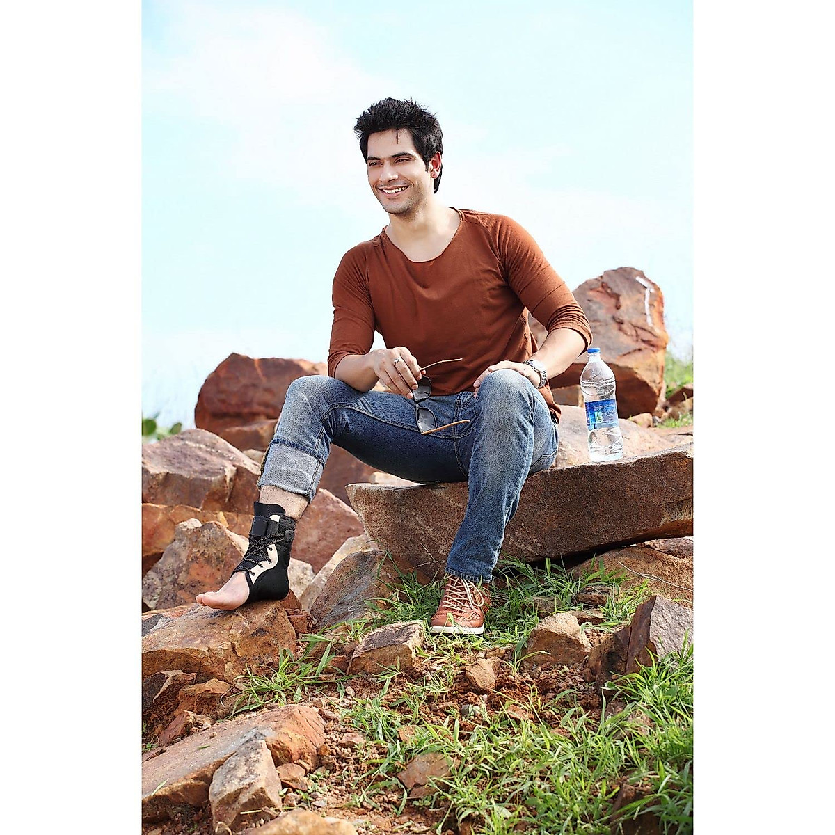 TYNOR Ankle Brace (S(7.2-8.4) inches) (Black)