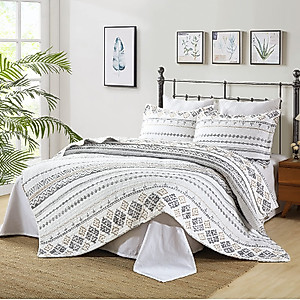 Y-PLWOMEN King Quilt, 100% Cotton Boho King Size Quilt, White/Gray Striped Geometric Quilt Set King, Bohemian Lightweight Soft King Bedspreads for All Season, 3-Pieces