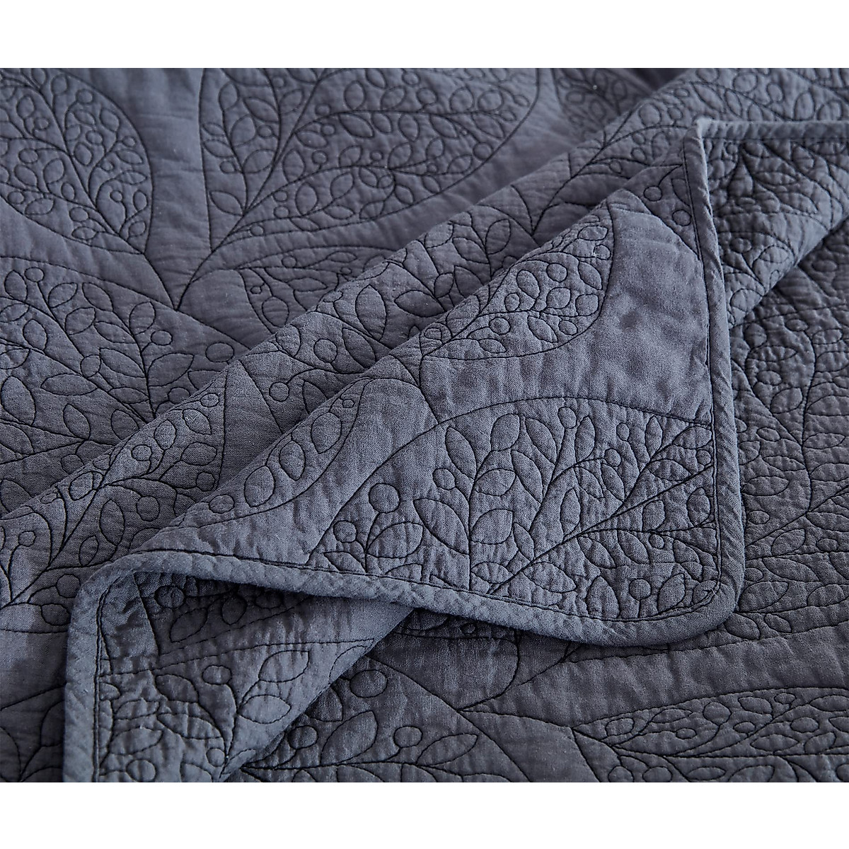 CHIXIN Botanical Cotton Quilt Queen Size - Real Stitching Leaf Pattern - Quilted Bedspread Coverlet Set, Ultra Soft, Lightweight, Reversible, 3 Piece, Dark Grey