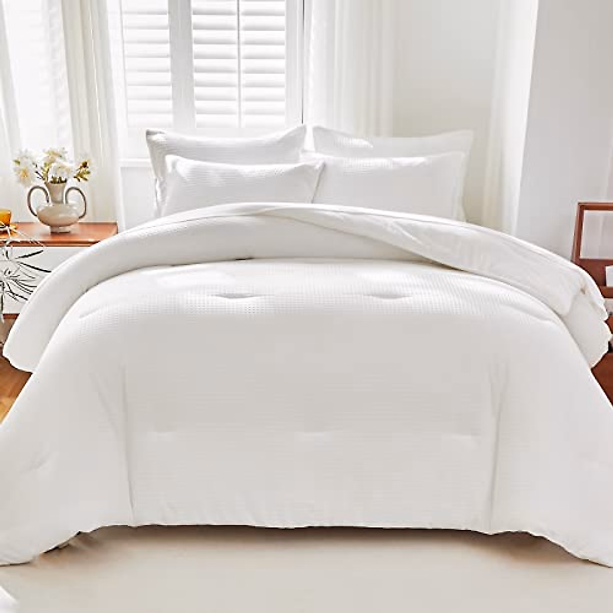 WARMDERN White Comforter Set King Size Waffle Weave Lightweight Bedding Comforter Sets Soft Microfiber Down Alternative Comforter 7 Pieces Bed in A Bag All Season(White, King)