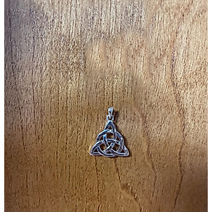 Jewelry Trends Sterling Silver Celtic Triquetra Circle of Life Pendant