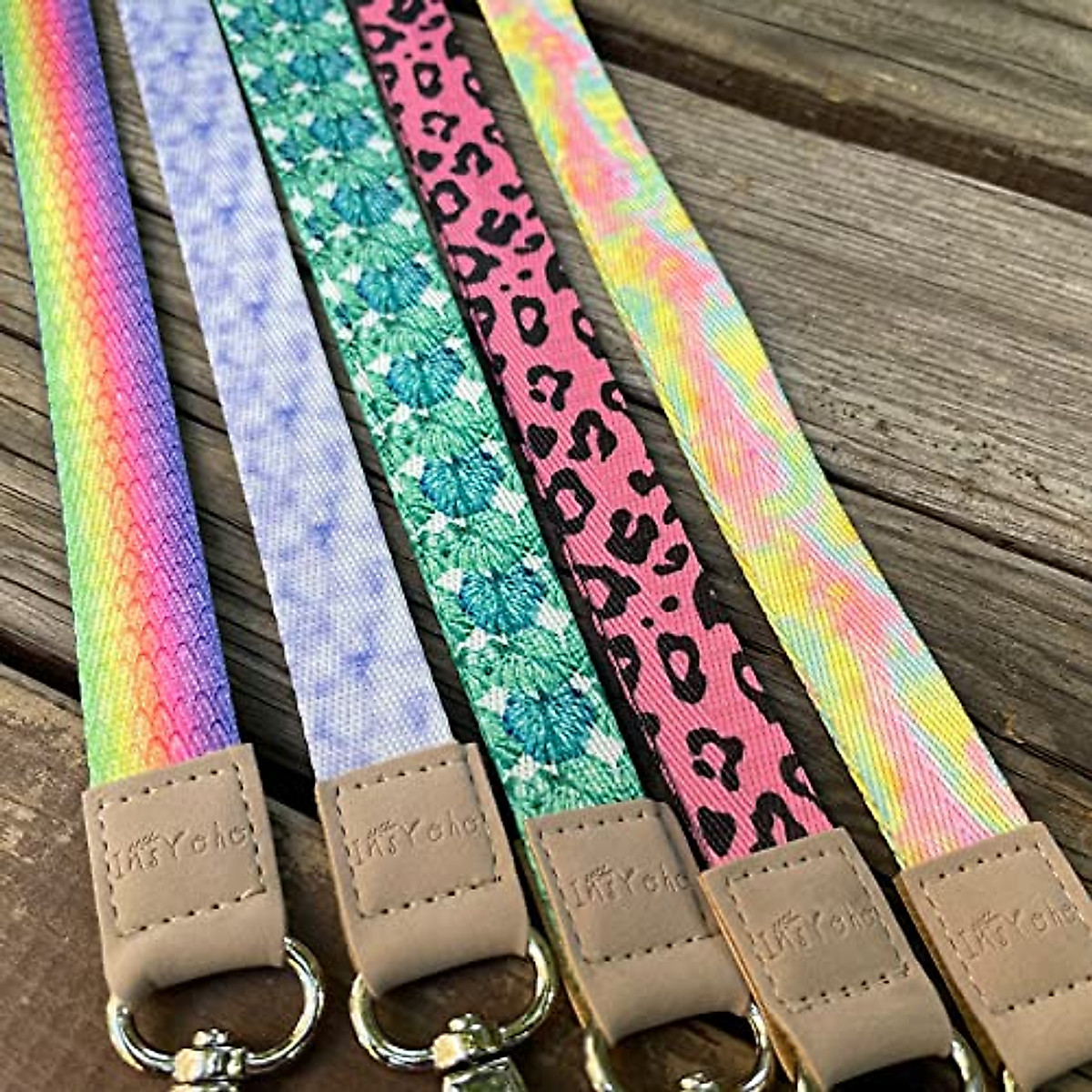 INSYOHO Vape Lanyard - Vape Holder, Elastic Smok Vape Holder Necklace for Vape Device, Inhaler Holder fits Smok Novo, elf Puff Bar Vape, E-cig Lanyard,Disposable Vape Pen Holder (Pink Leopard)