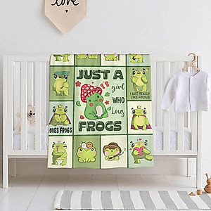 Frog Throw Blanket is Super Soft and Warm,The Lightweight Flannel Blanket is for All-Season Use,A Great Choice for Gifts 60"x50"for Teen