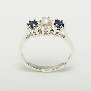 LetsBuyGold 925 Sterling Silver Cultured Pearl & Sapphire Womens Band Ring - Size 7