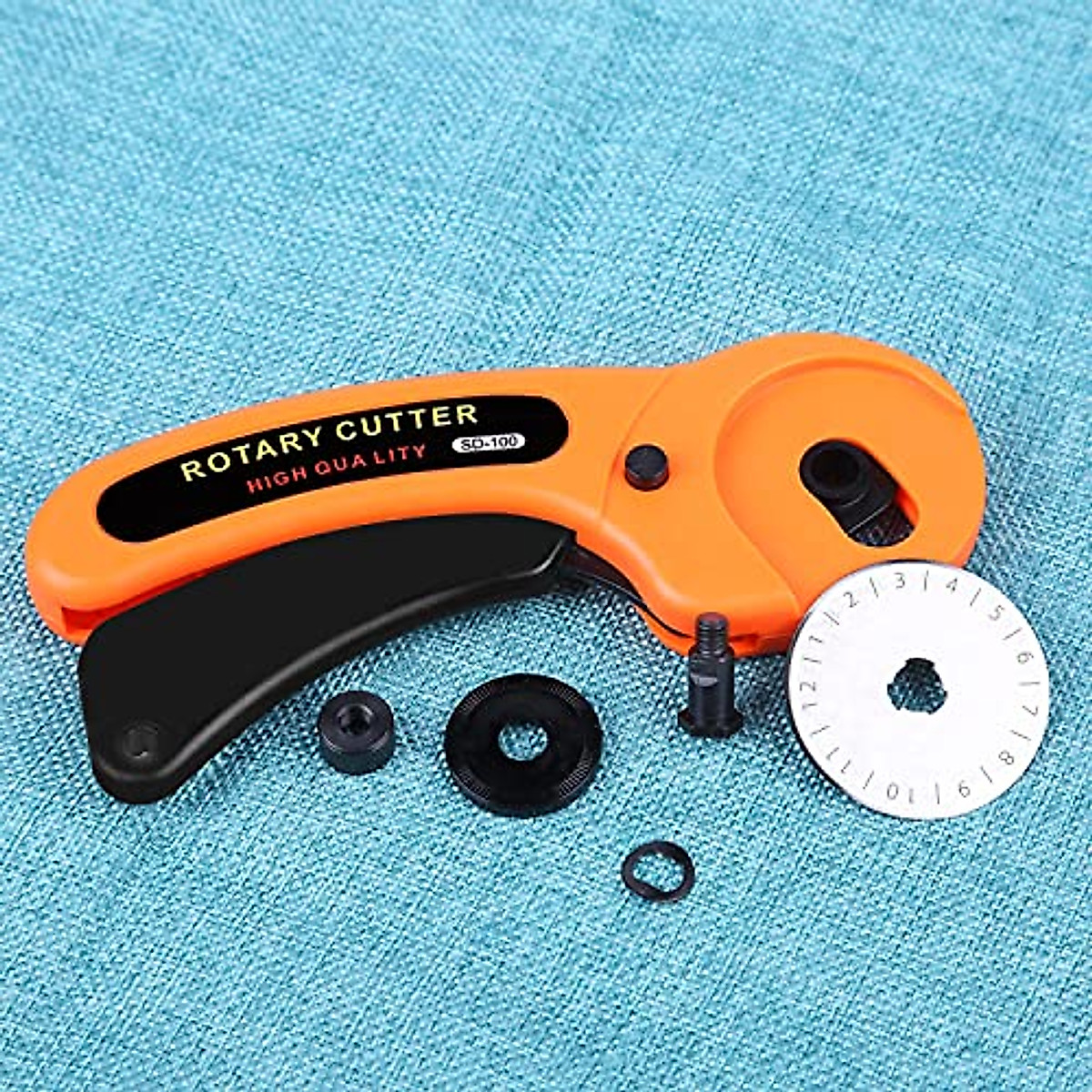 Fabric Cutter, 45mm Ergonomic Rotary Cutter - Leather Cutting Tool ，Rotary Fabric Cutter， Sewing Rotary Cutter, Fabric Cutter Wheel& Squeeze Trigger for Quilting, Sewing, Crafts