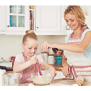 RUISENLAI 260pcs Cake Pan Set for Baking + Cake Decorating Supplies: 3 Round Non Stick Springform Pan Set (4, 7, 9 inches), Icing Tips, disposable piping bags – with 60 Pcs Parchment Paper Liners