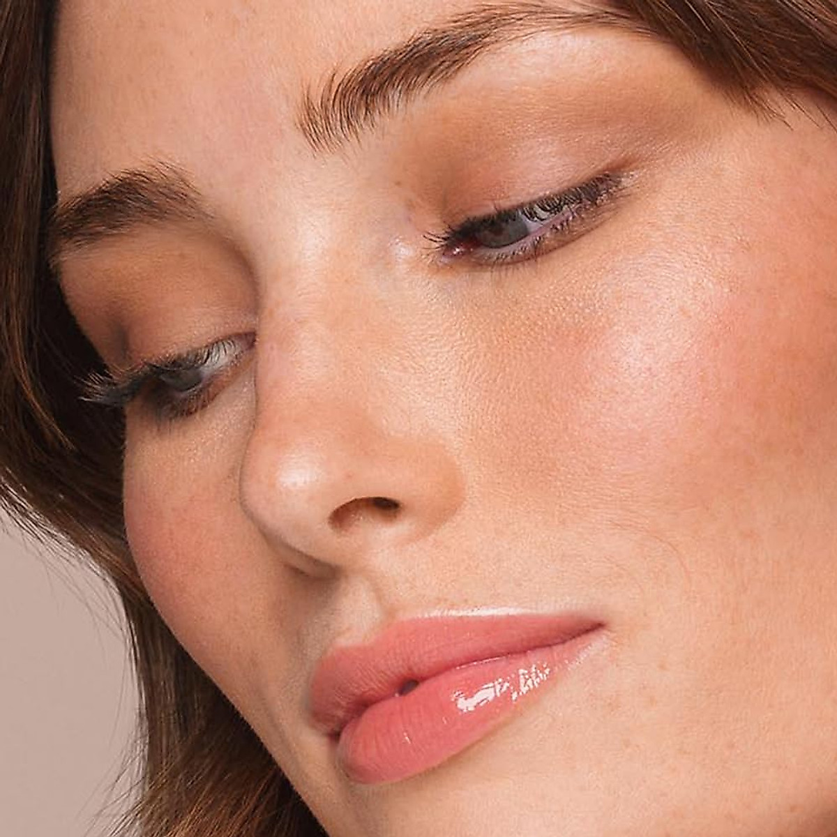 Jouer Crème Eyeshadow Crayon | Men & Women | Built-In Sharpener | Dermatologist Tested | Waterproof, Fast Drying & Crease Resistant Formula