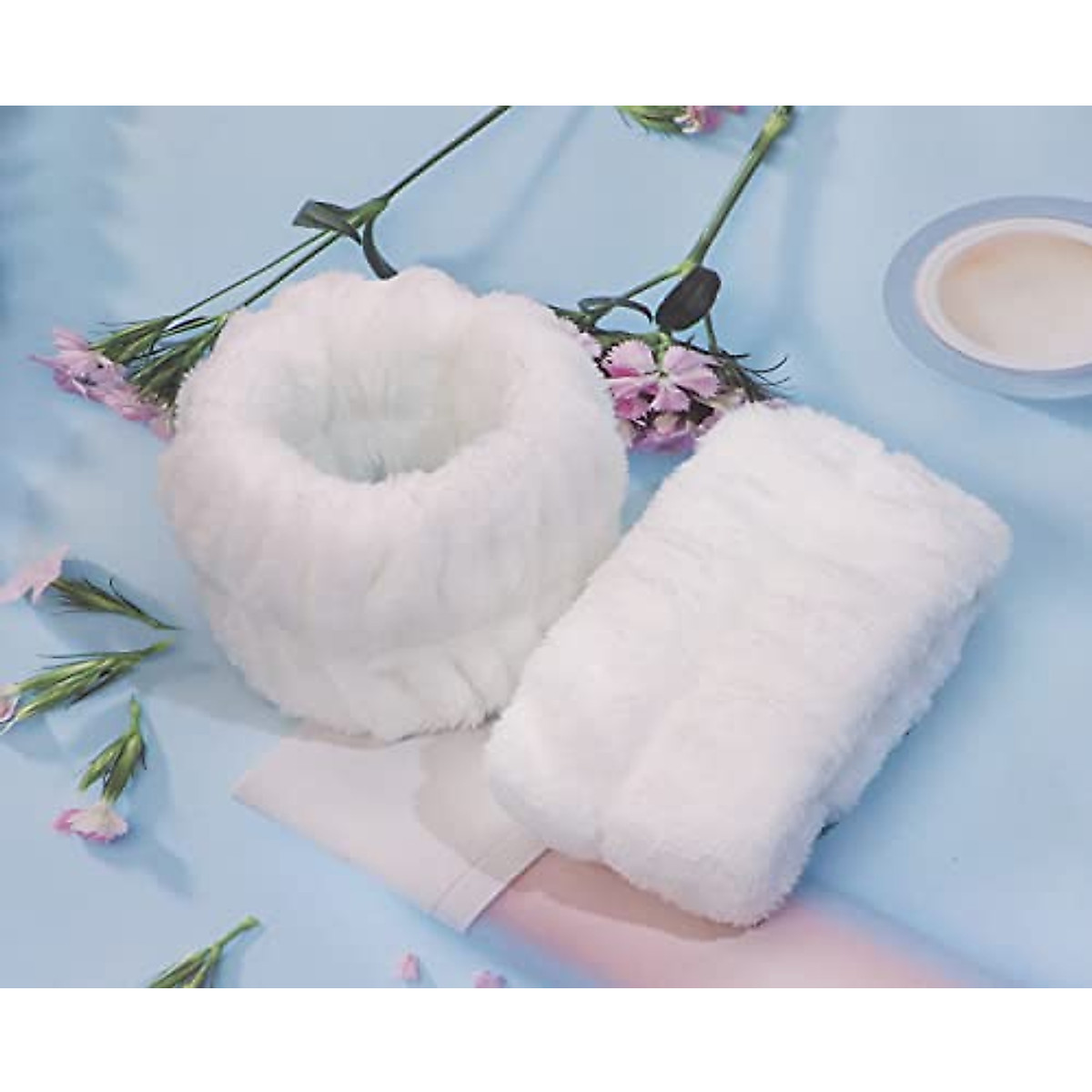 PENTA ANGEL Wrist Washband 2Pcs Microfiber Spa Wrist Wash Towel Band Sweatband for Women Girls Washing face Prevent Liquids from Spilling Down Your Arms (White)