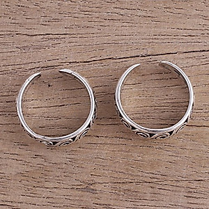 NOVICA Artisan Handcrafted Sterling Silver Toe Rings Pair of from India No Stone Wrap [width (each 2) 5 mm W] ' Fascinating Swirls' Pair