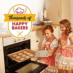 Unbleached Parchment Paper Roll 15 in x 210 ft 260 Sq.Ft Paper Baking Paper by Baker’s Signature | Silicone Coated – Will not Soak Through or Burn – Non-Toxic & Comes in Convenient Packaging