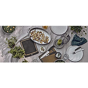 Victorinox Swiss Classic 8-Inch Chef's Knife with Straight-Edge Blade and Black Handle