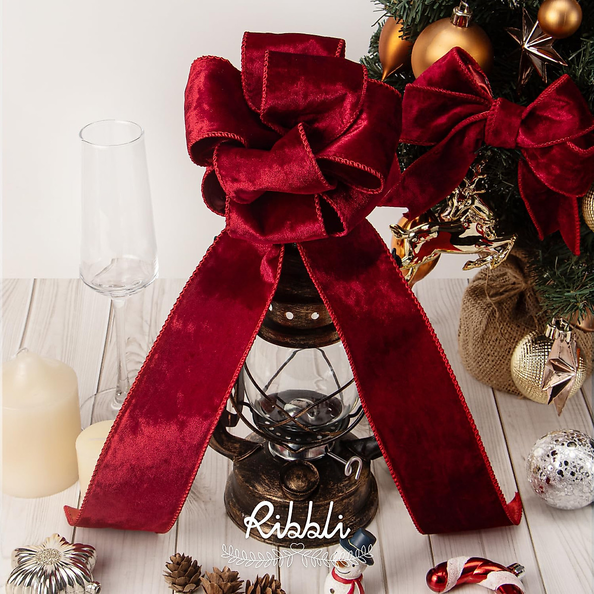 Ribbli Red Velvet Wired Ribbon 1.5 Inch Metallic Red Crushed Velvet Christmas Ribbon for Gift Wrapping Christmas Tree Decoration Crafts Wreaths Supplies-Continuous 10 Yards