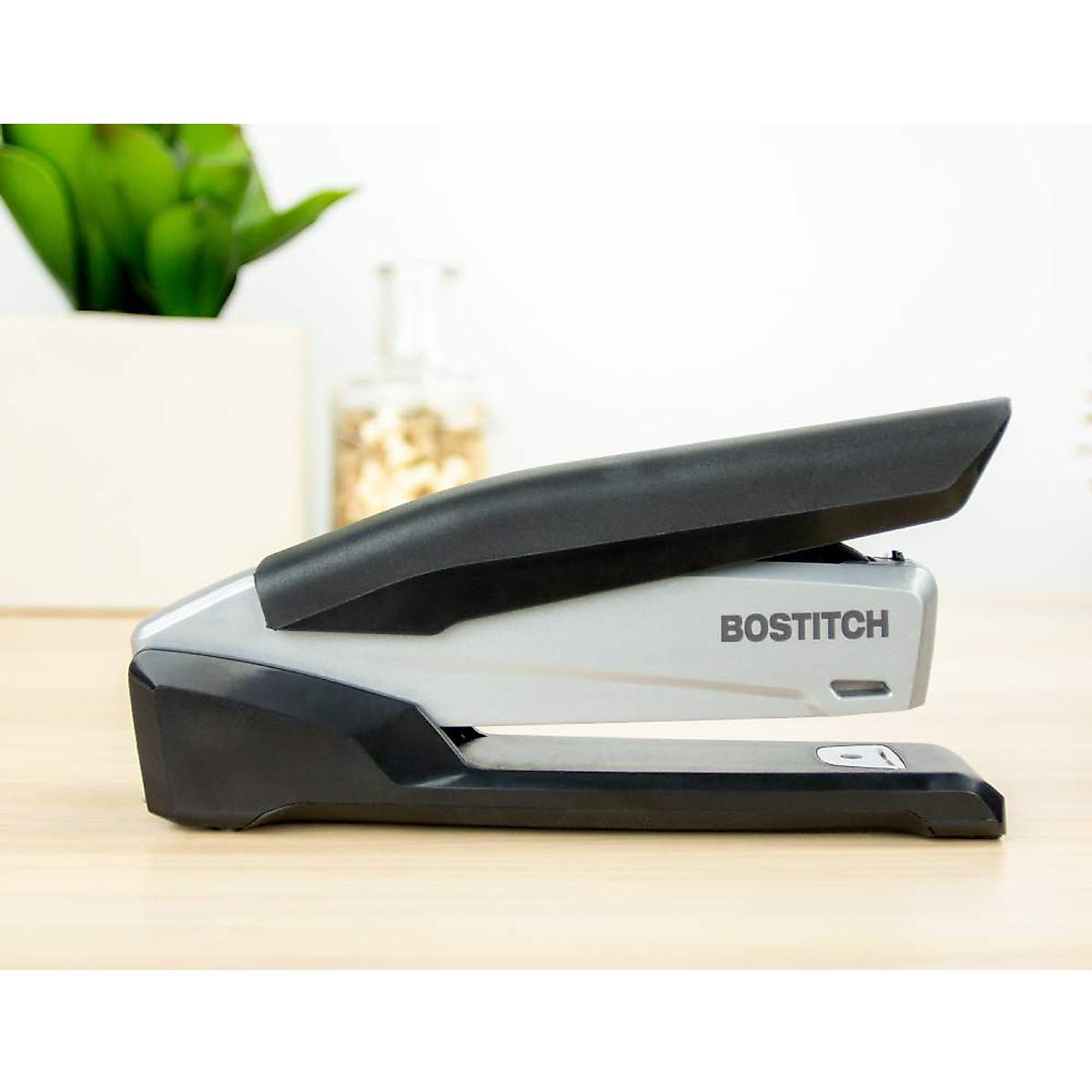 Bostitch Office Executive 3 in 1 Stapler, One Finger Stapling, No Effort, 20 Sheet Capacity, Integrated Staple Remover, Spring Powered Stapler, Black/Gray
