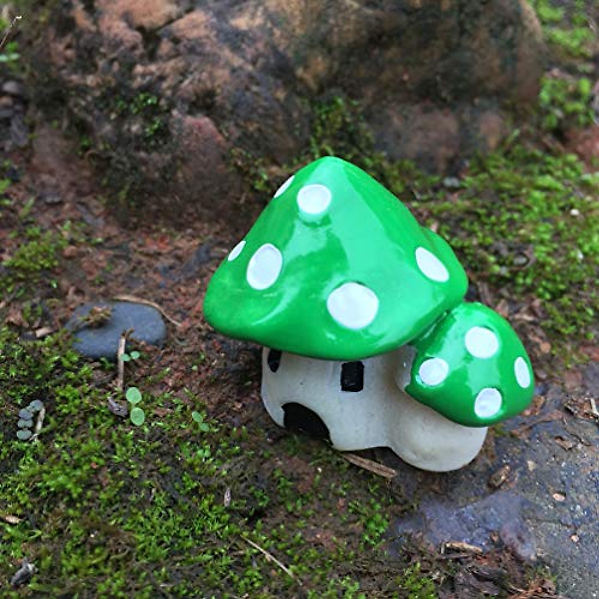 Cabilock 8 Pcs Bonsai Craft Decor Mushroom DIY Craft Mini Decor Table Micro Landscape Decoration Fariy Garden Ornament Resin Crafts Plant Decorations Plants Decor Miniature Supplies