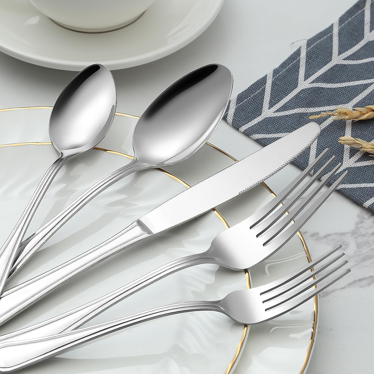 BEWOS 60-Piece Silverware Set, Stainless Steel Silverware Sets for 12, Forks Spoons and Knives Set, Cutlery Set, Mirror Polished Flatware Set, Dishwasher Safe Kitchen Utensils Set for Home, Restaurant