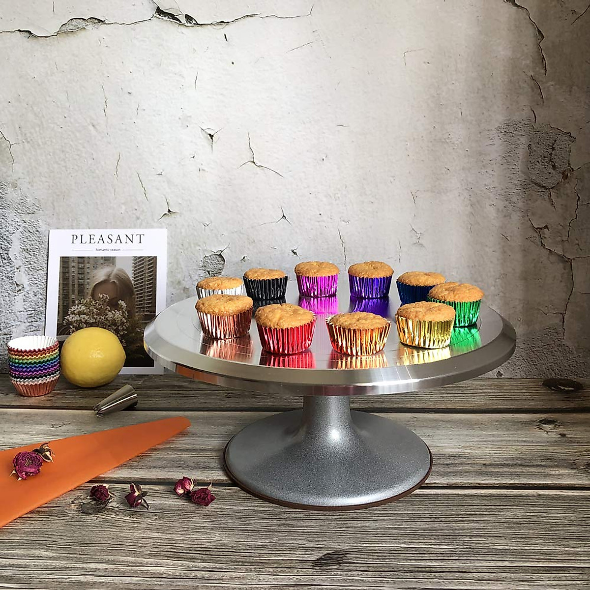 Mombake Mini Red Foil Cupcake Liners Muffin Baking Cups for Party and More, 300-Count