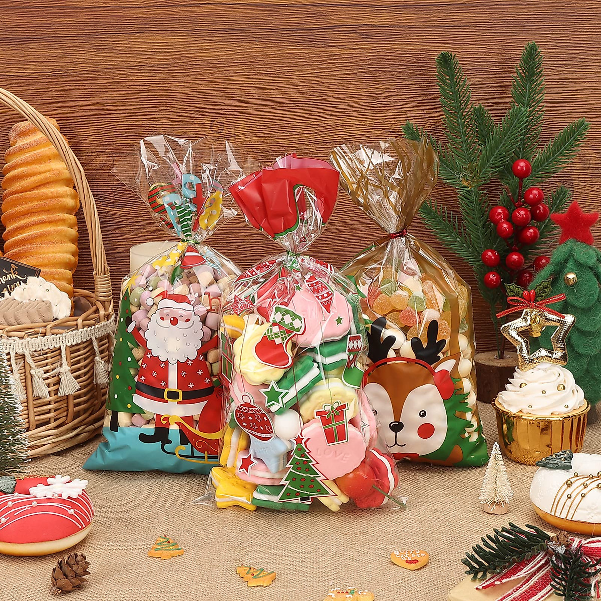 Moretoes 170pcs Christmas Candy Treat Bags, Christmas Cellophane Bags for Christmas Party Goodie Supplies 10 Assorted Styles Santa Sleigh Pattern with 180pcs Twist Ties