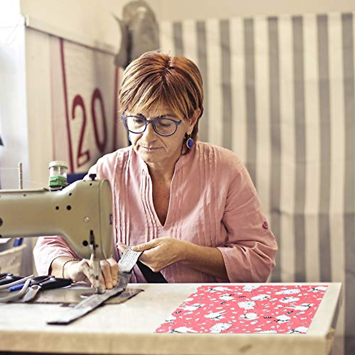 ARTIBETTER Quilting Fabric Animal Fabric Square Cotton Craft Fabric Bundle Patchwork 50x50cm Squares Quilting Sewing Patchwork Animal Print DIY Art Craft Supplies 7pcs Charisma Sheets