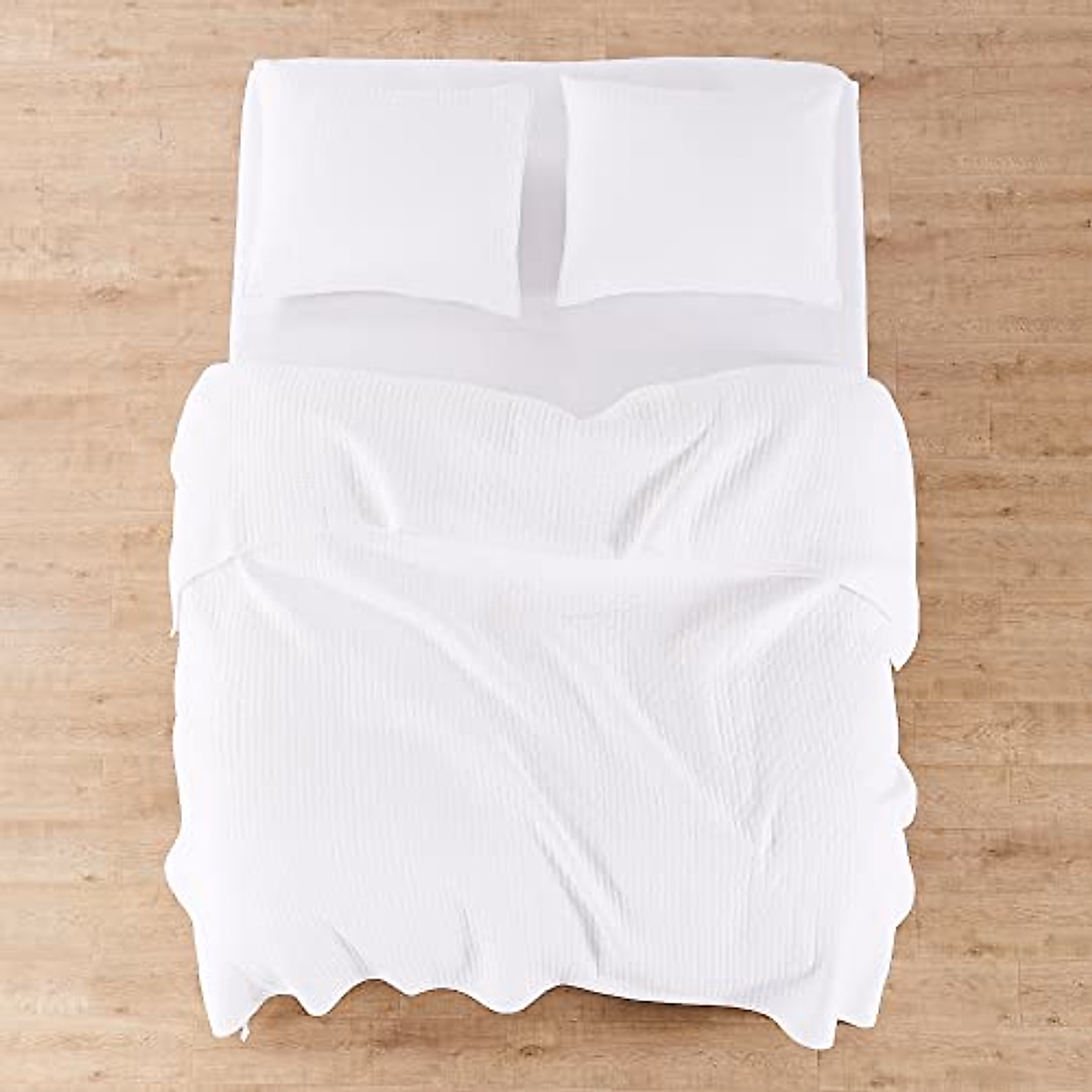 Levtex Home - Cross Stitch Quilt Set - 100% Cotton - King/Cal King Quilt (106x92in.) + 2 King Shams (36x20in.) - Bright White Quilt with Matching Stitching