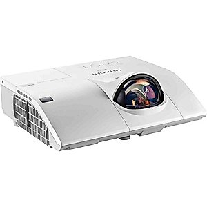 Hitachi CP-D32WN Short Throw XGA 3200 Lumens 3000:1 Hitachi LCD Projector