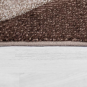 Modern Area Rug Bordered with Geometric Pattern in Brown Beige with Contour Cut, Size: 5'3" x 7'7"